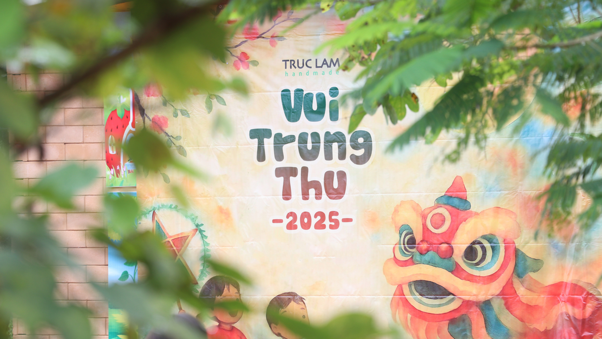MID-AUTUMN CELEBRATION AT PHA HUN AND CHAN III KINDERGARTENS, DIEN BIE ...