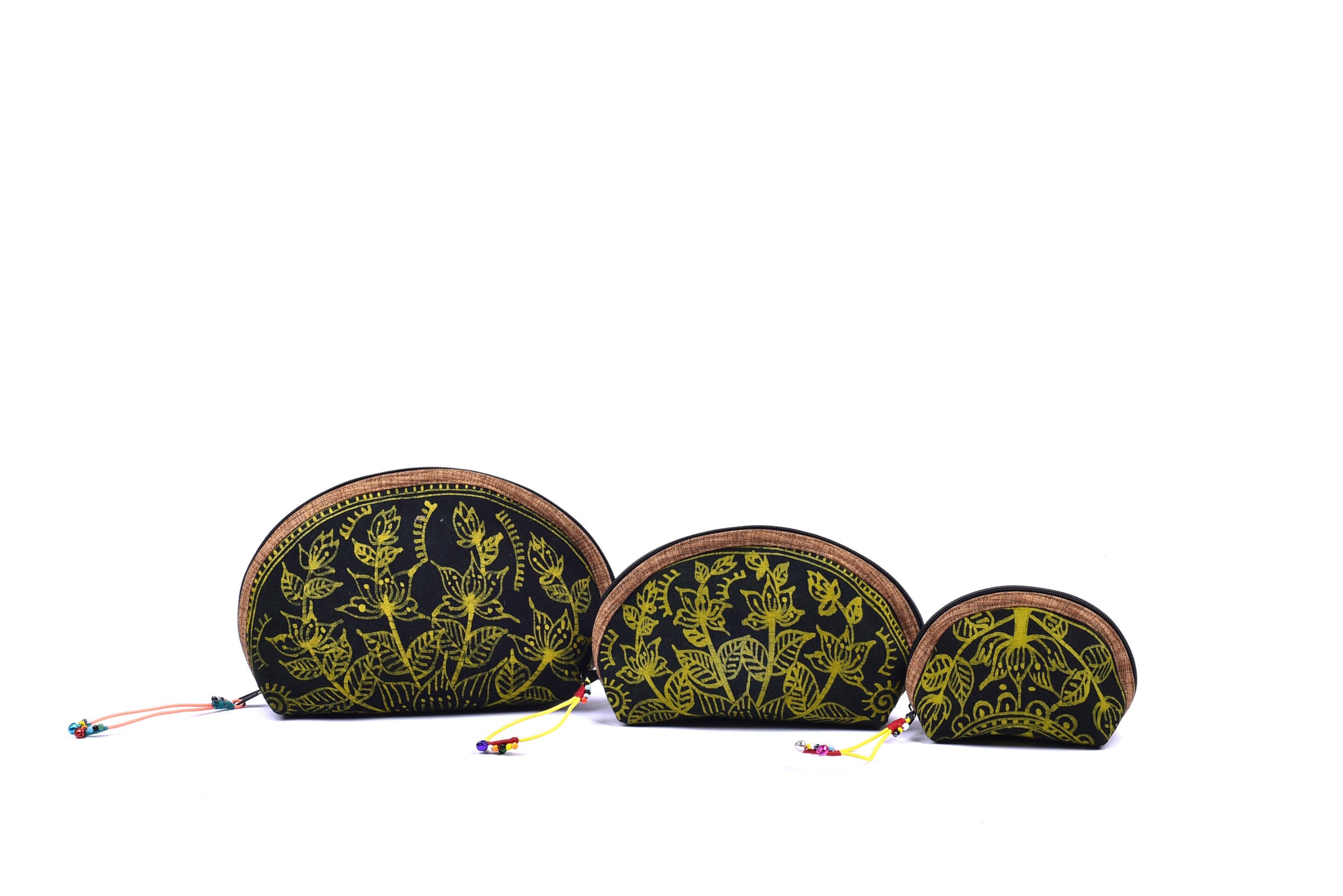 Clam Wallet with Traditional Hand Drawn Batik Pattern – TrucLam